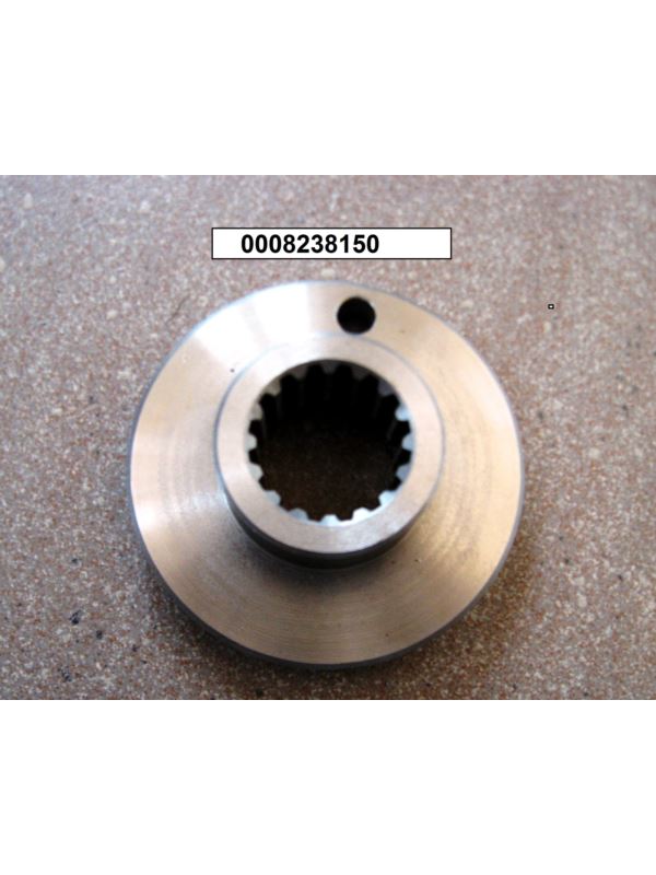 Piasta z otw. na śrubę zrywalną fi 8mm wielowypust